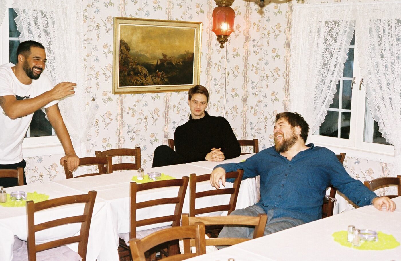 Rasmus Bjerg og Zaki Youssef i ny roadmovie 'Vildmænd' - Filmpuls